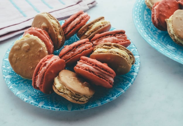 Macadamia macaroons - Real Recipes from Mums